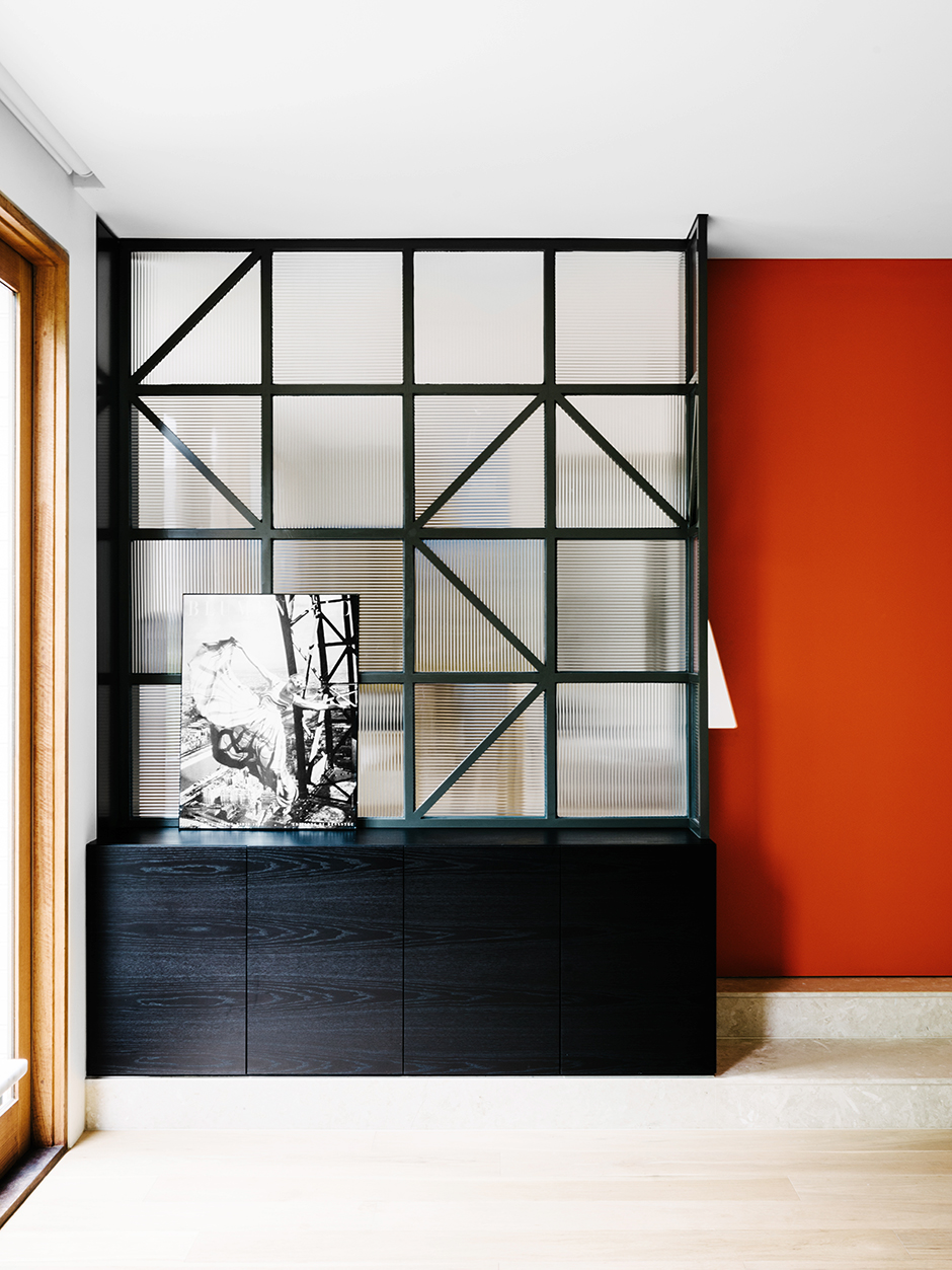 GLASS PARTITIONS IN INTERIOR DESIGN: IDEAS AND EXAMPLES - INTERIORISTA